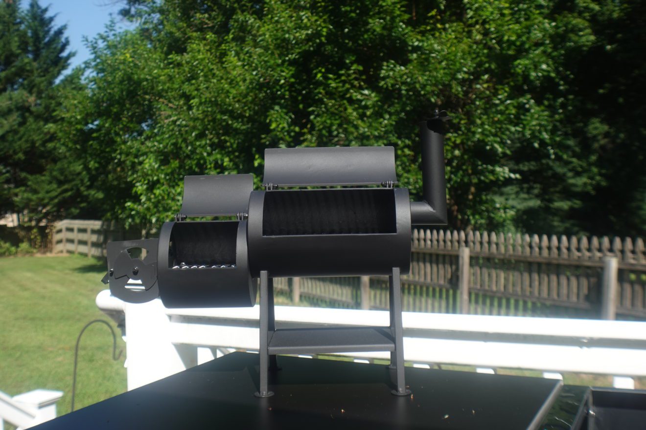 PRE-ORDER MINI SMOKER - Hungry Yett